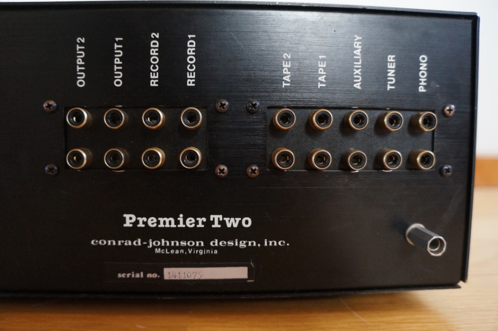 Conrad Johnson Premier Two (2) (0670564303) | Gebrauchtgerät | Röhren ...