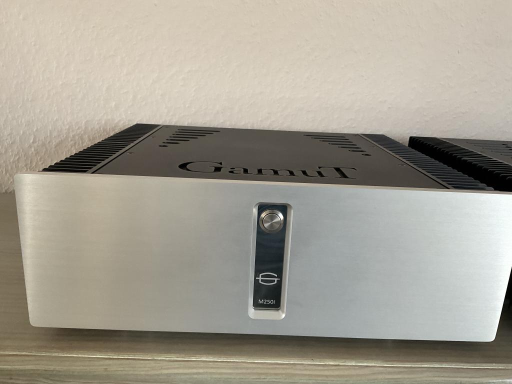 Gamut M250i (1106008344) | Gebrauchtgerät | Transistor-Endverstärker ...