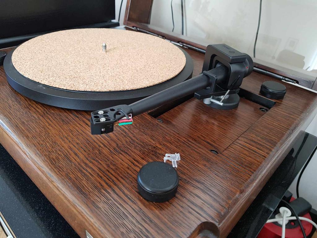 Kuzma Stabi 2 Laufwerk mit Stogi Reference Tonarm (1220158328 ...