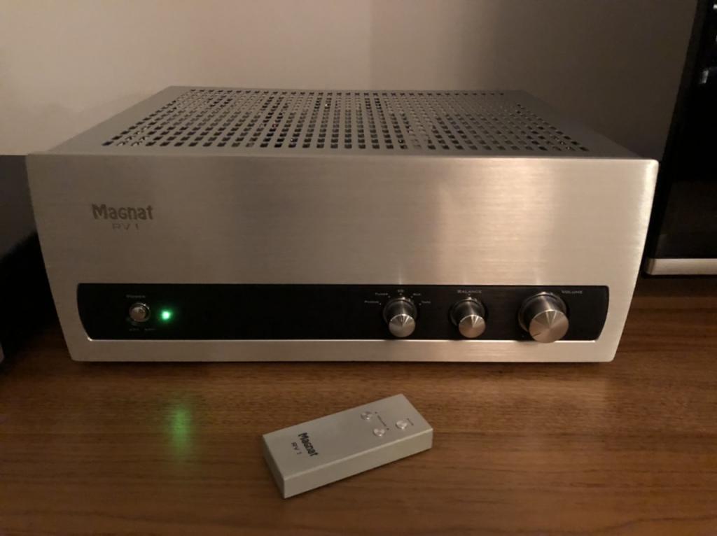 Magnat Magnat RV1 (1249112302) | Gebrauchtgerät | Röhren-Vollverstärker ...