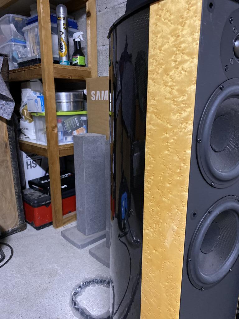 Wilson Benesch Wilson benesch Curve floorstanding speakers (1255542198 ...