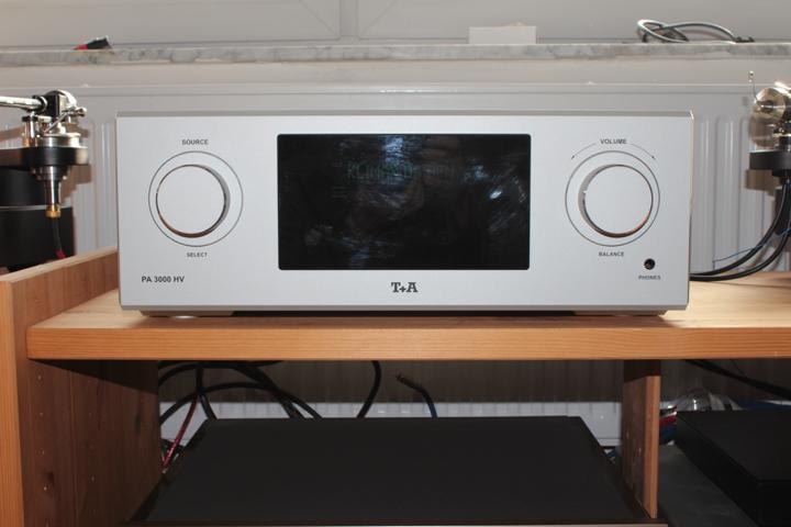 T + A PA 3000 HV (1309466809) | Gebrauchtgerät | Vollverstärker ...
