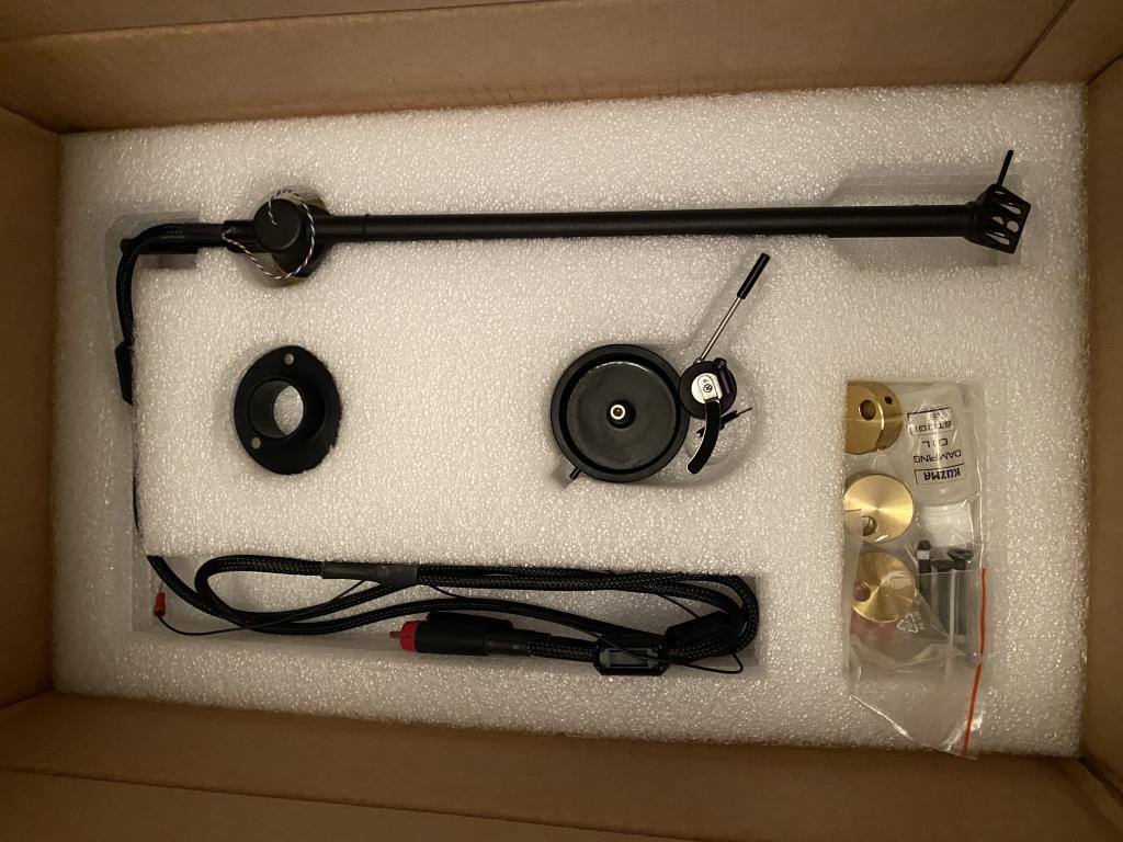 Kuzma Stogi 12 S in OVP 12 Zoll Tonarm Cardas Verkabelung Makellos ...