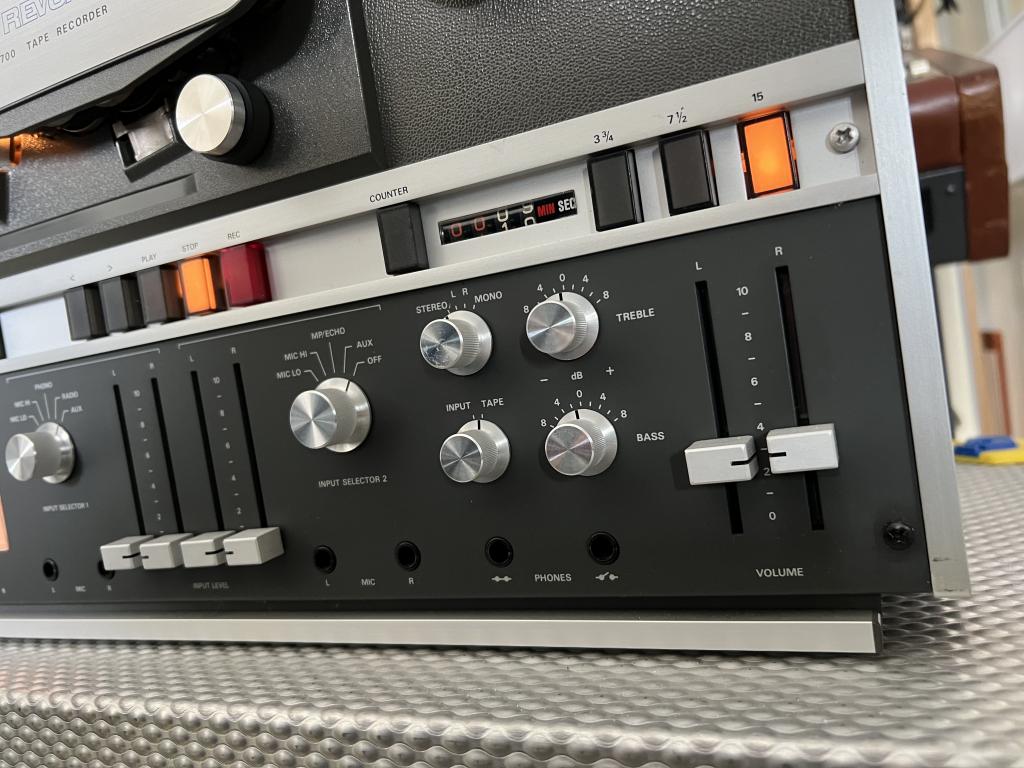 Revox Semi-Pro Super High Fidelity Revox A700 half-track (1418213799 ...