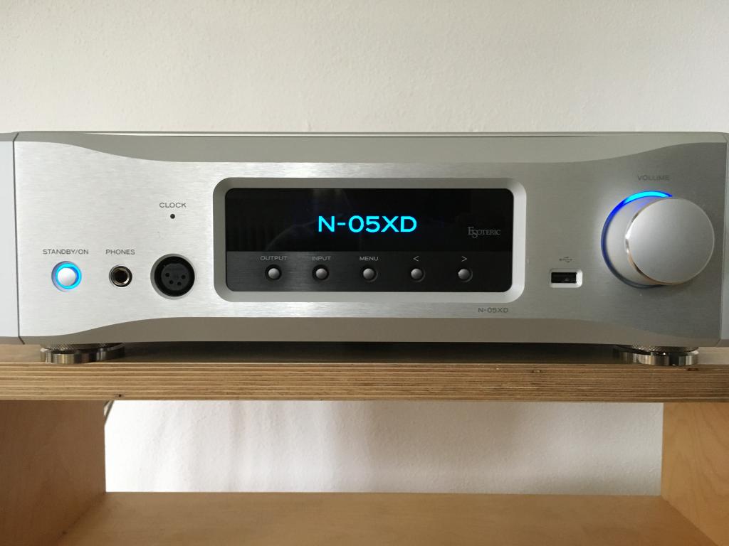 Esoteric N-05XD High End Streamer/DAC/Preamp schwarz/black (1514436392) | Neugerät | Digital ...