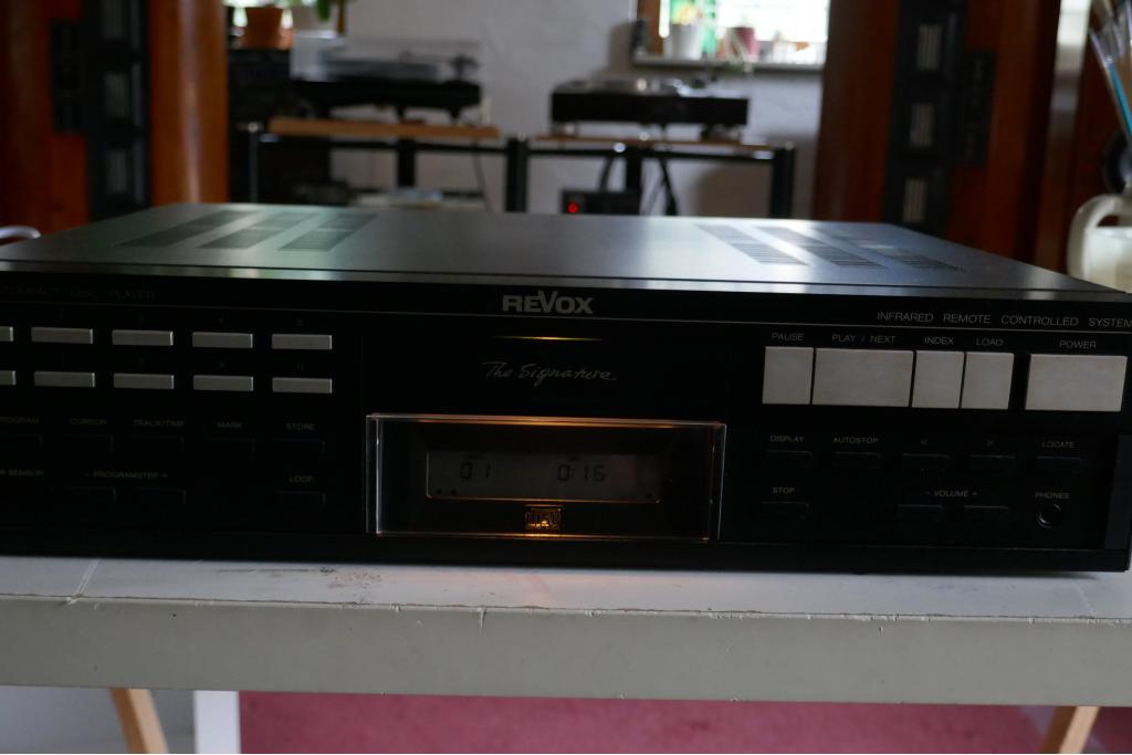 Revox Revox REVOX - THE SIGNATURE - CD - PLayer (1653482340) | Second-hand device | CD Device ...