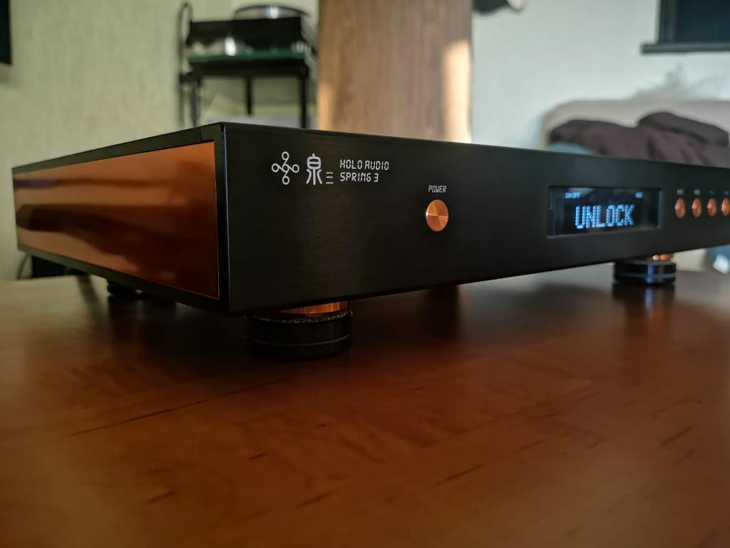 Holo Audio DAC Holo Audio Spring 3 Level 2 R2R + HoloAudio Titanis ...