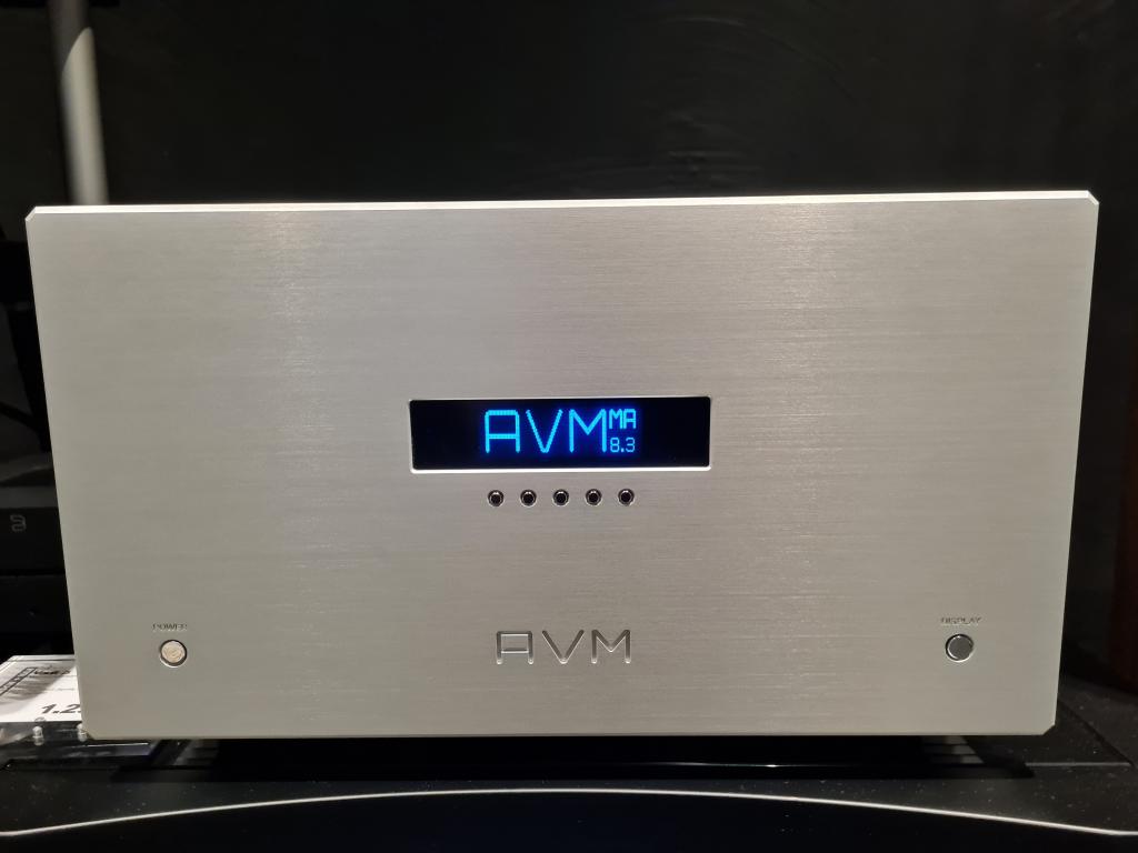 AVM Ovation MA 8.3 Ausstellungstück -PAARPREIS- (1745587331 ...