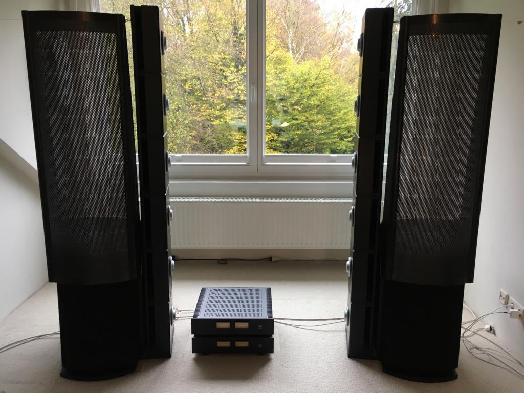 Martin Logan Prodigy mit aktivem Ripol Bass Array und Thel Endstufe ...