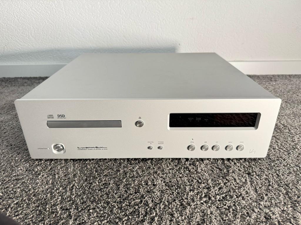 Luxman Luxman D-03X High End CD-Player in silber (1767239431 ...