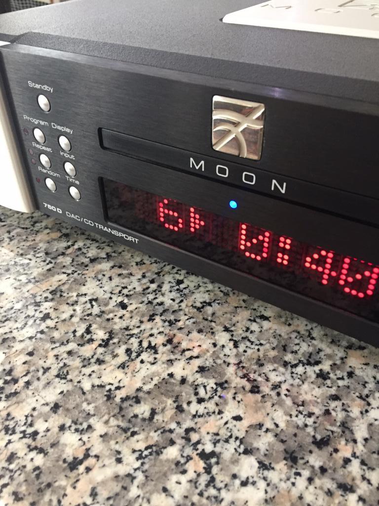 Moon Moon Audio High End CD-Spieler 750D-top! UVP. 11.500,00€ Simaudio ...