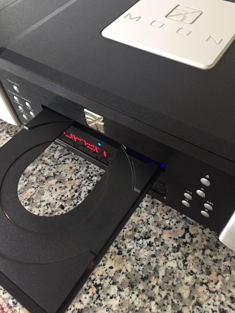 Moon Moon Audio High End CD-Spieler 750D-top! UVP. 11.500,00€ Simaudio ...