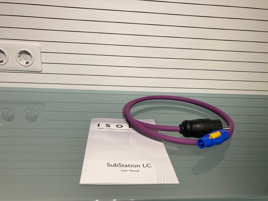 Isol-8 SubStation LC + IsoLink Ultra Plus 1,5m Power Cord (1955388137 ...