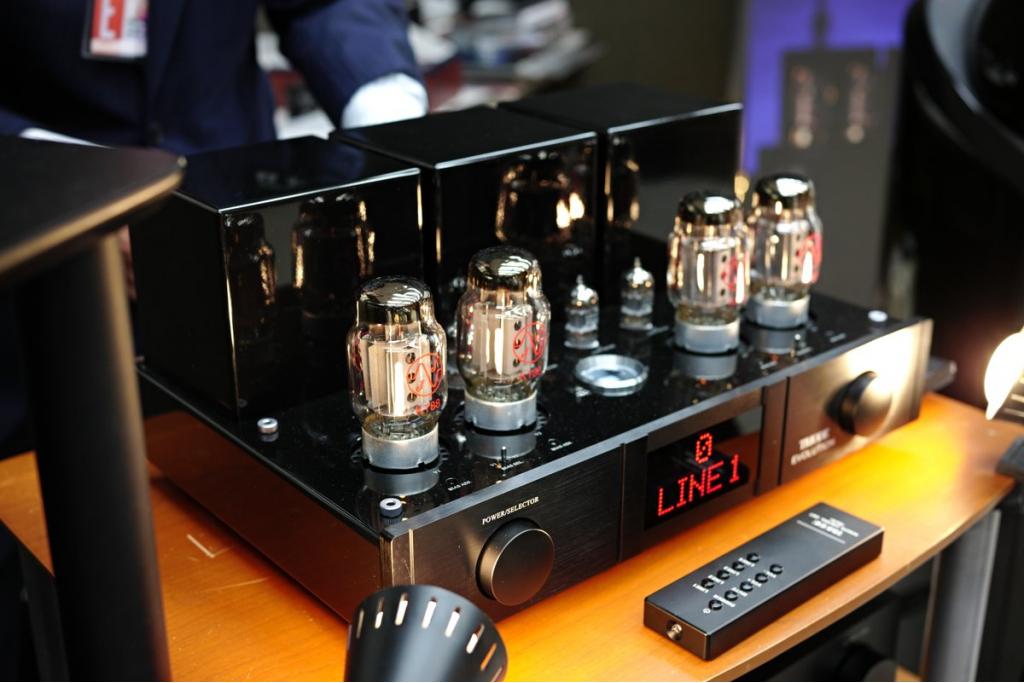 Triode Corp. Japan TRIODE EVOLUTION TUBE INTEGRATED AMPLIFIER, AB push-pull integrated amplifier ...