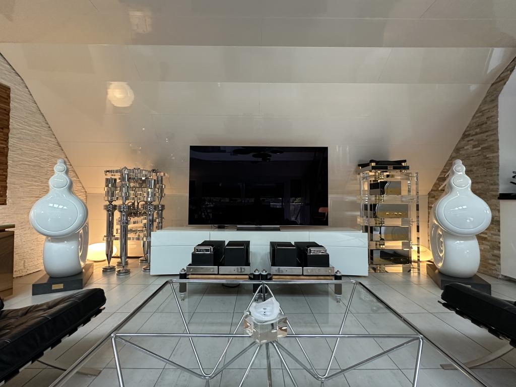 Jadis Jadis JA-200 Monoblöcke mit separatem Netzteil. Neue Endröhren ...