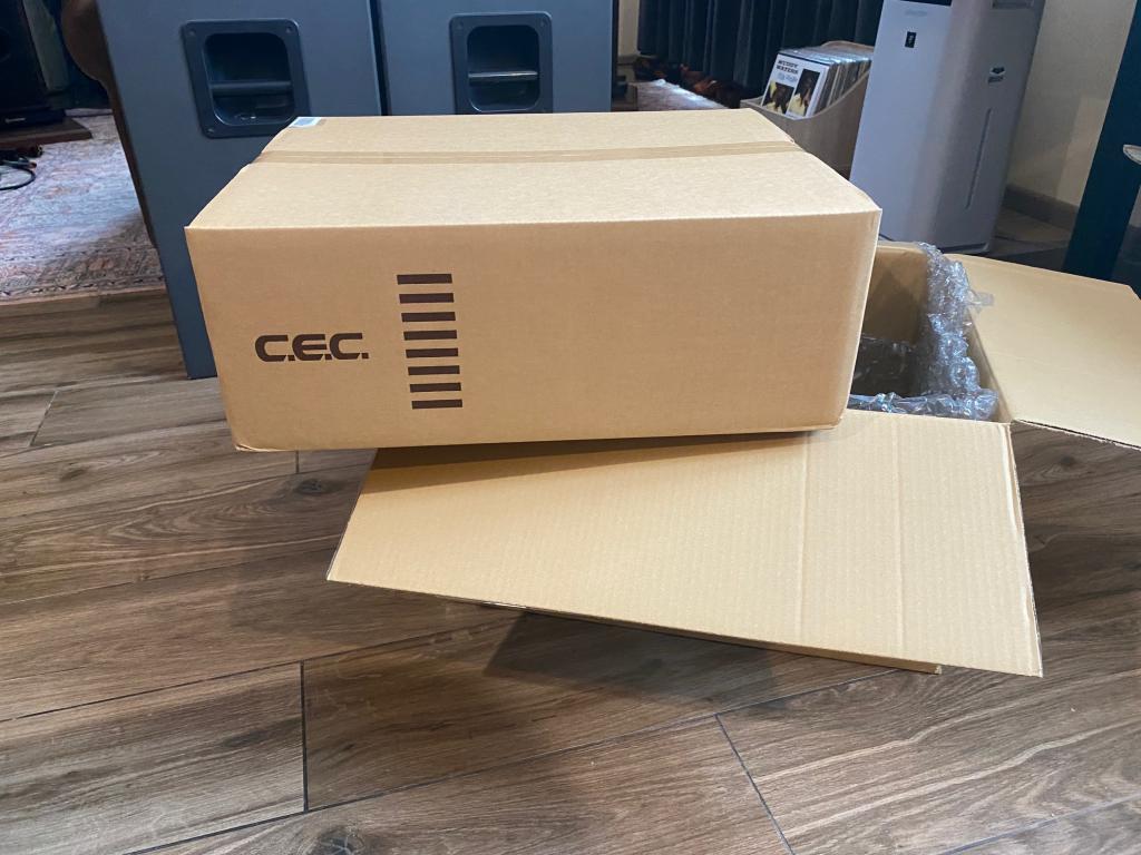 C.E.C. CEC TL2N - double belt CD transport with upsampling, SILVER or BLACK - NEW, UNUSED ( TL5 ...