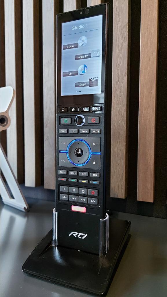 Diverse / Andere RTI T3x - Fernbedienung, Haussteuerung, SmartHome ...