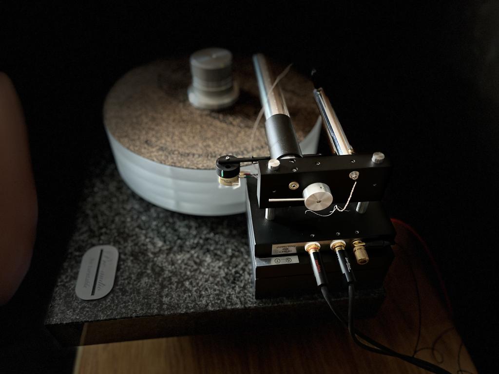 Pre Audio Linear Turntable, tangential arm Pre audio Plattenspieler ...