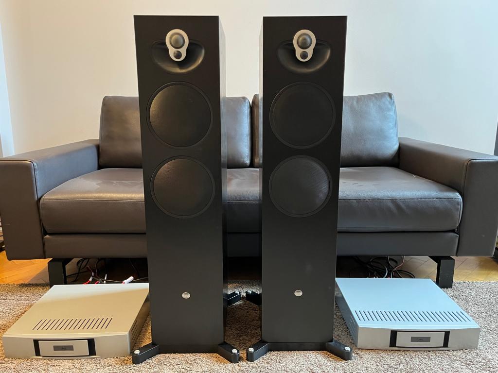 LINN Linn Majik 140 Lautsprecher aktiviert mit 2 x Linn AV5125 Amps und ...