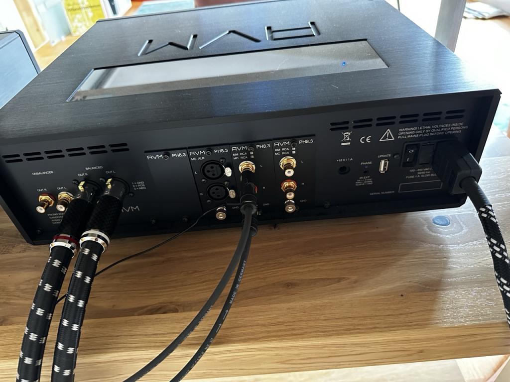 AVM Ovation PH 8.3 (3321542045) | Gebrauchtgerät | Phonoverstärker ...