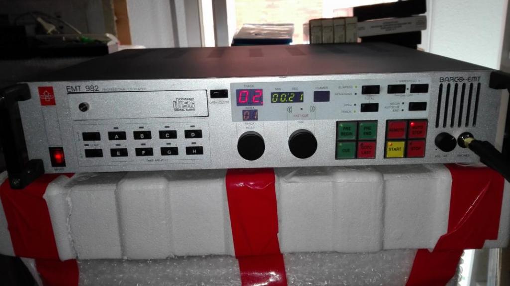 EMT EMT 982 CD PLAYER (3393861751) | Gebrauchtgerät | CD Player ...