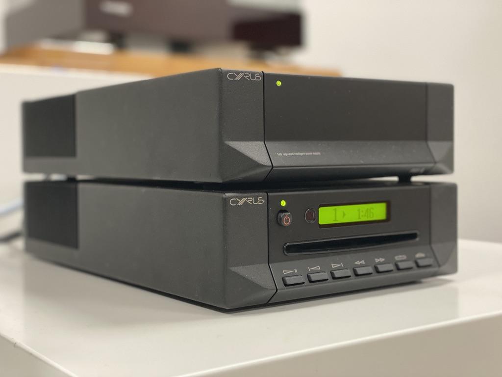 Cyrus Cyrus Cdi (CD-Player) + Cyrus PSX-R.2 (Externes Zusatznetzteil ...