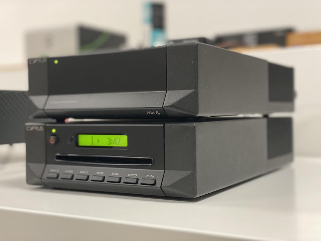 Cyrus Cyrus Cdi (CD-Player) + Cyrus PSX-R.2 (Externes Zusatznetzteil ...