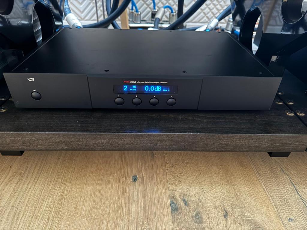 Weiss Weiss Medus DAC High End Reserved (3532251264) | Gebrauchtgerät ...
