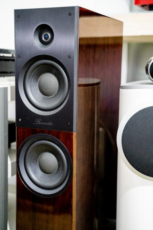 Burmester B18 (3588737237) | Ausstellungsstück | Standlautsprecher | Angebot auf audio-markt.de