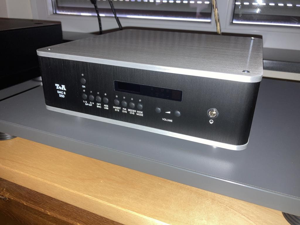 T + A DAC 8 DSD V2.6 (3589199971) | Second-hand device | D/A Converter ...