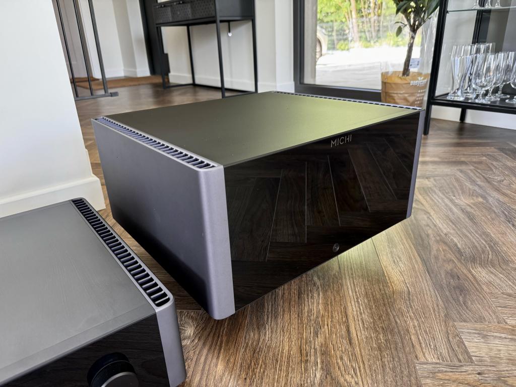 MICHI MONOBLOCKS 2 x ROTEL MICHI M8 + MICHI P5 PREAMP (3706609048 ...