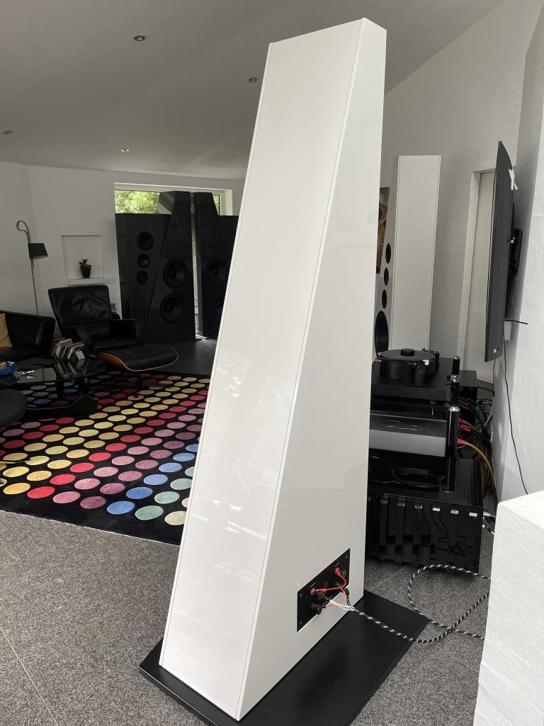 Danish Audio Design The White Diamond (371690713) | Ausstellungsstück ...