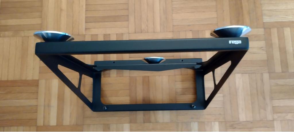 Rega Wandhalterung Rega Turntable Wall Shelf plus Bracket Adaptors ...