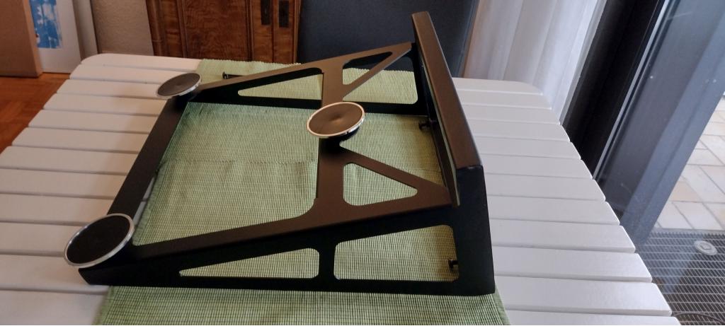 Rega Wandhalterung Rega Turntable Wall Shelf plus Bracket Adaptors ...