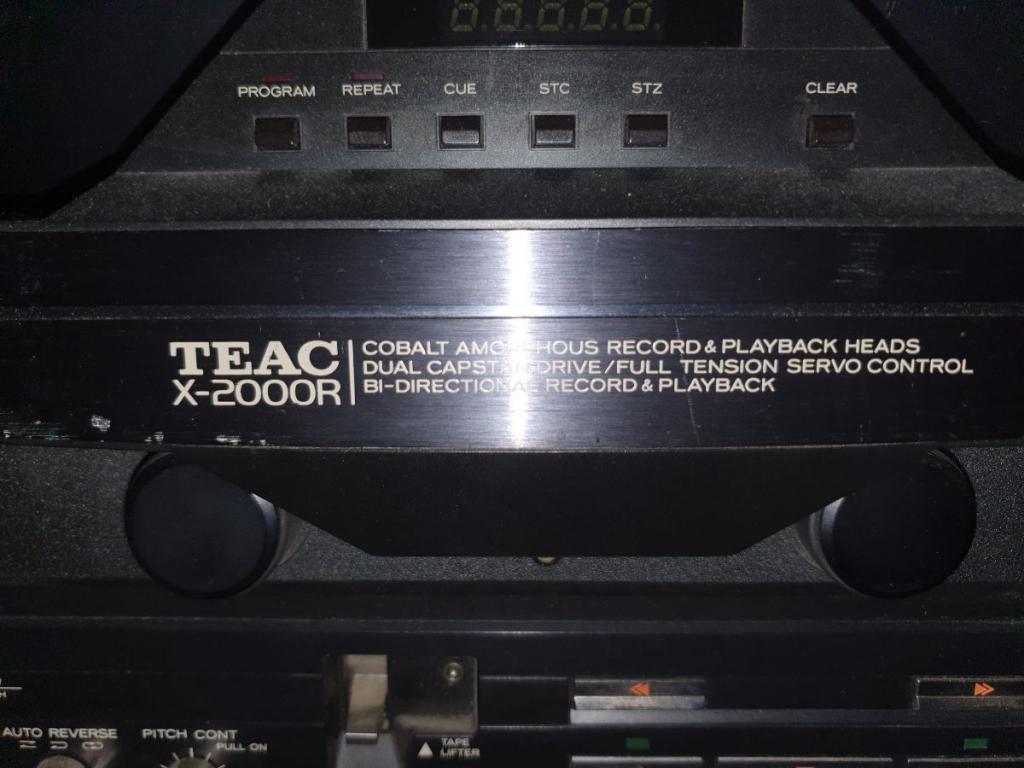 Teac TEAC X-2000R, schwarz, Holzgehäuse (389335869) | Gebrauchtgerät ...