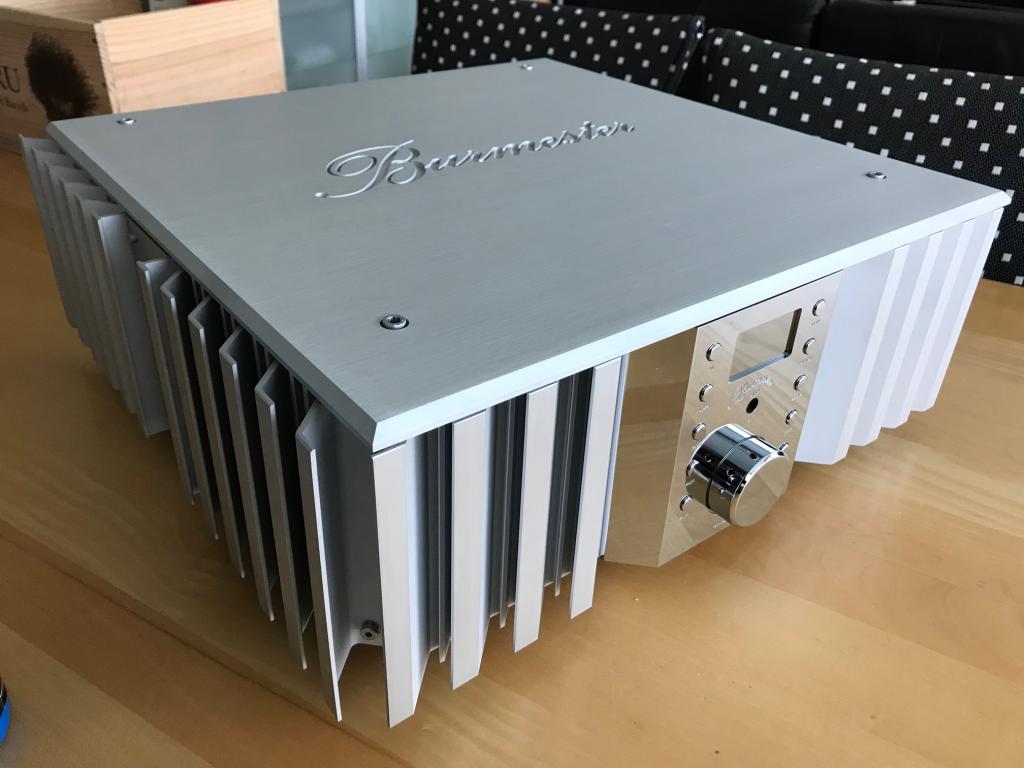 Burmester Burmerster 032 Vollverstärker (4381472009) | Gebrauchtgerät ...