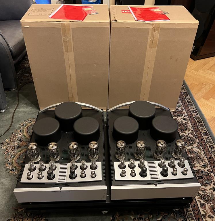 Balanced Audio Technology SET: BAT REX II PRE Röhrenvorstufe mit ...