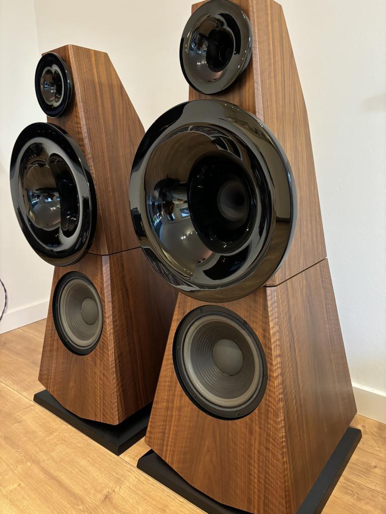 Odeon Odeon Helix / Tiger- Nussbaum (4535556748) | Gebrauchtgerät ...