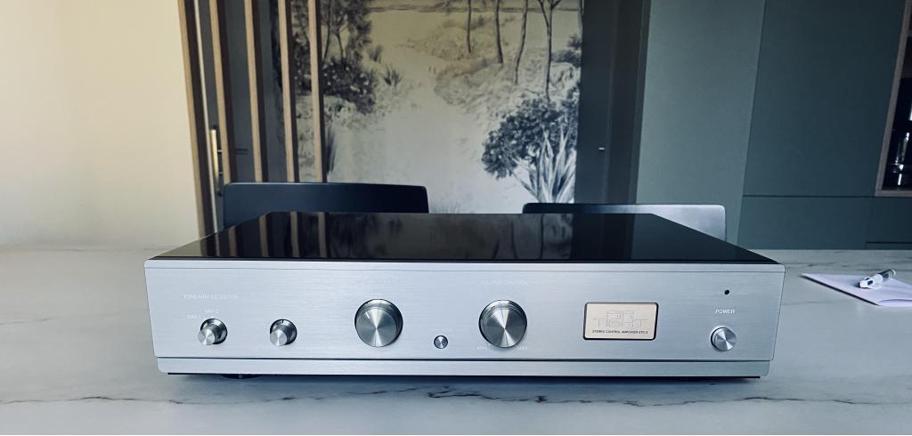 Air Tight Air Tight ATC5 preamplifier (4815237986) | Röhren ...