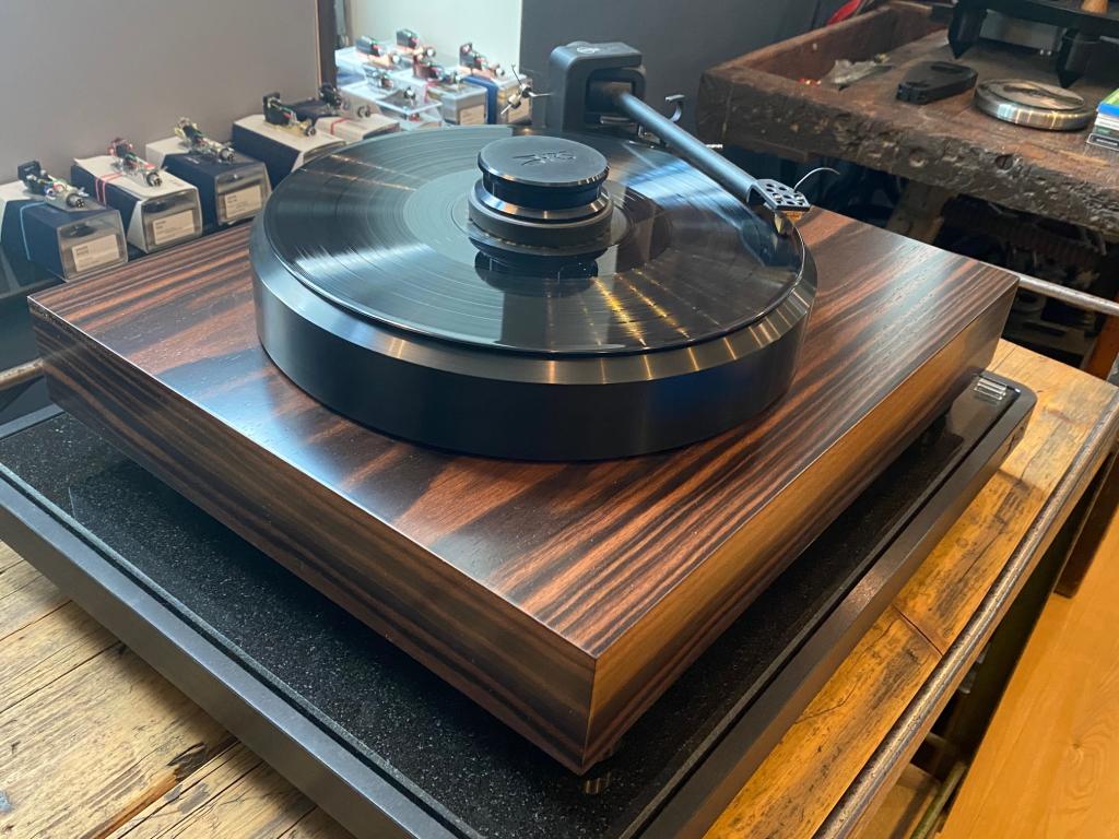 StSt Motus DQ 9 zoll incl Kuzma Stogi 9 Tonarm (4825313008) | Neugerät ...