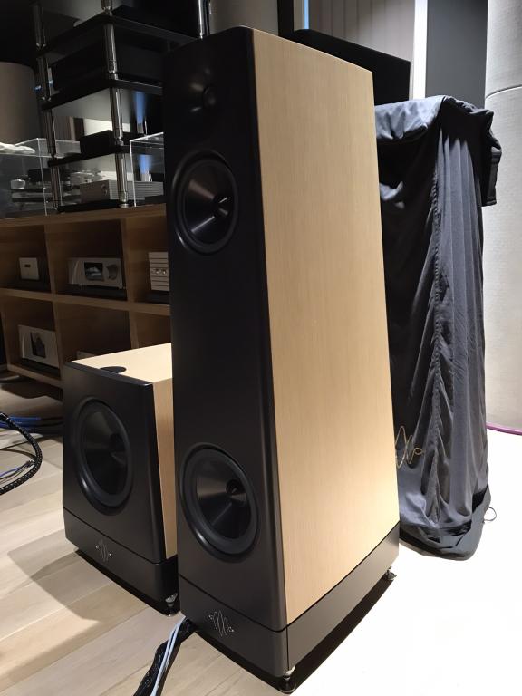 YG Acoustics Ascent demonstration pair (4907034860) | Ausstellungsstück ...