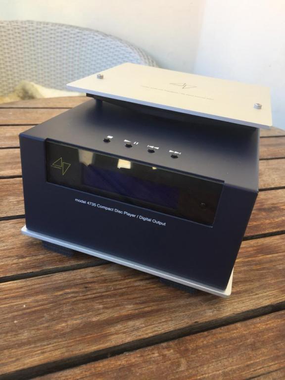 47 Laboratory Lab 4735 CD Player Midnight Blue (5144805244 ...