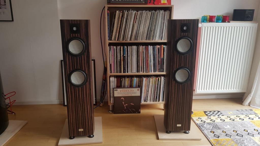 Isophon ( Gauder Akustik ) Vescova (5197278854) | Gebrauchtgerät ...