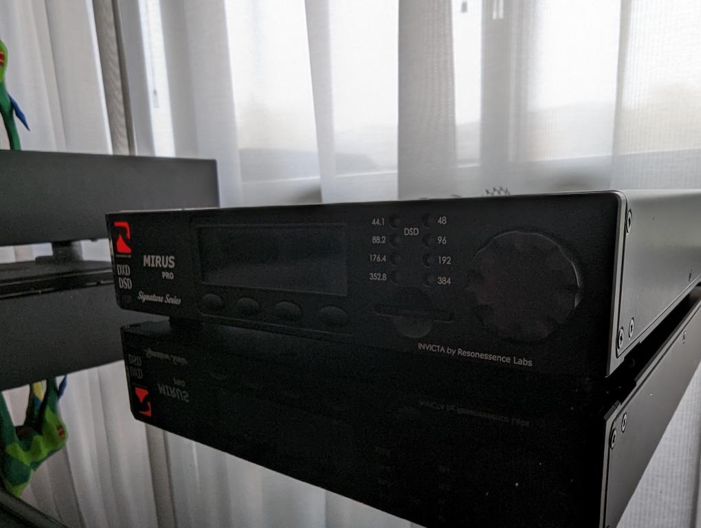Resonessence Labs Invicta Mirus Pro Signature dac - Mind condition ...