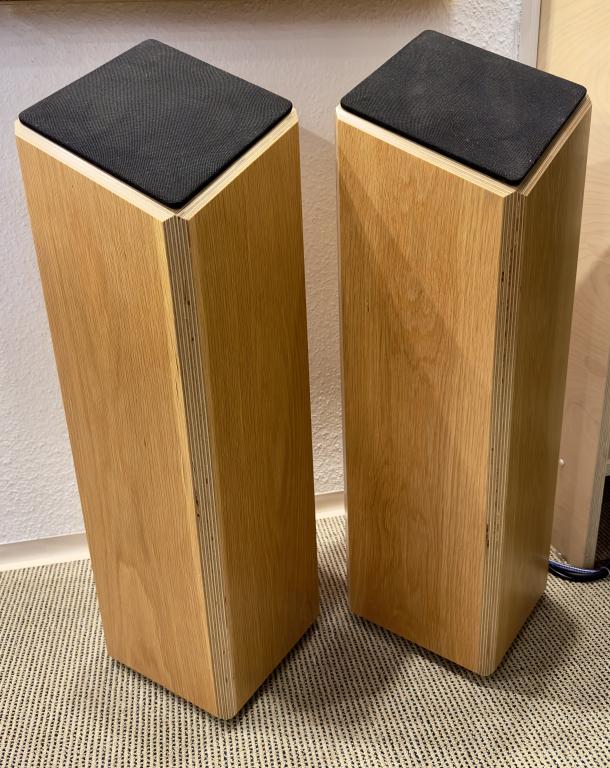 Shahinian Compass (5228652845) | Gebrauchtgerät | Standlautsprecher ...