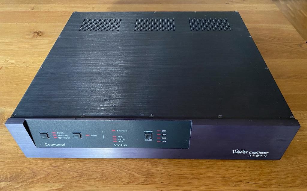 Wadia Wadia X64/4 (5711778336) | Gebrauchtgerät | D/A Wandler | Angebot ...