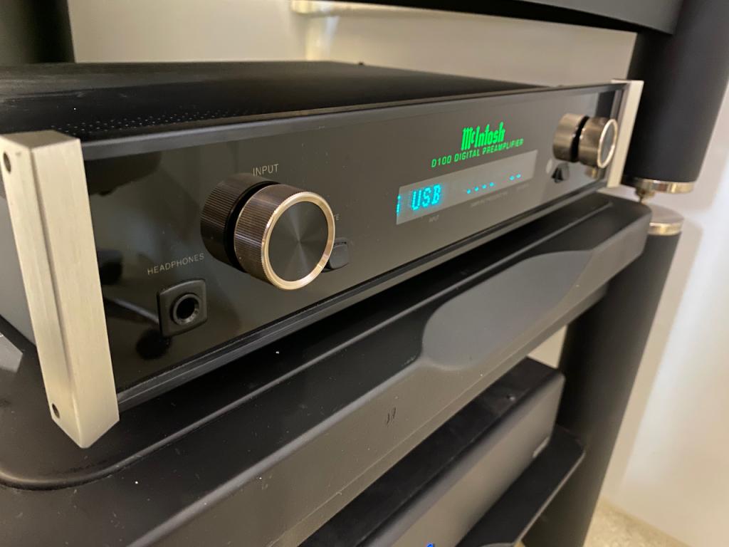 McIntosh D100 DAC/Digital Preamplifier (5750858794) | Gebrauchtgerät ...