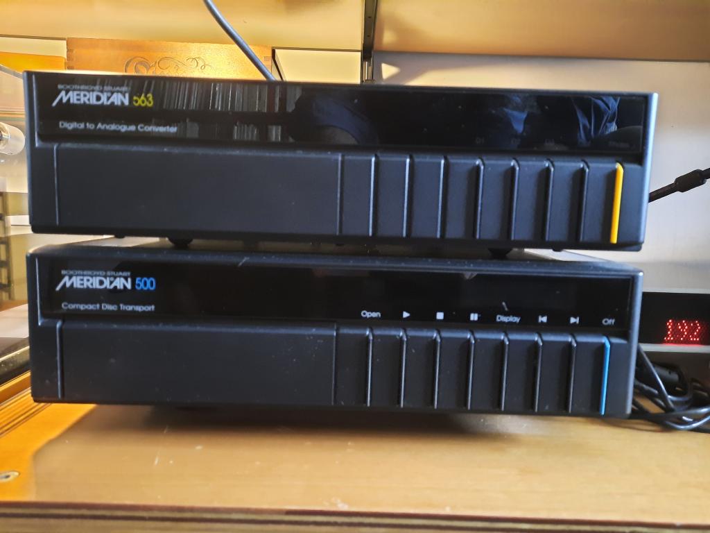 Meridian Meridian 500 CD Transport and DAC 563 combo (5756868370 ...