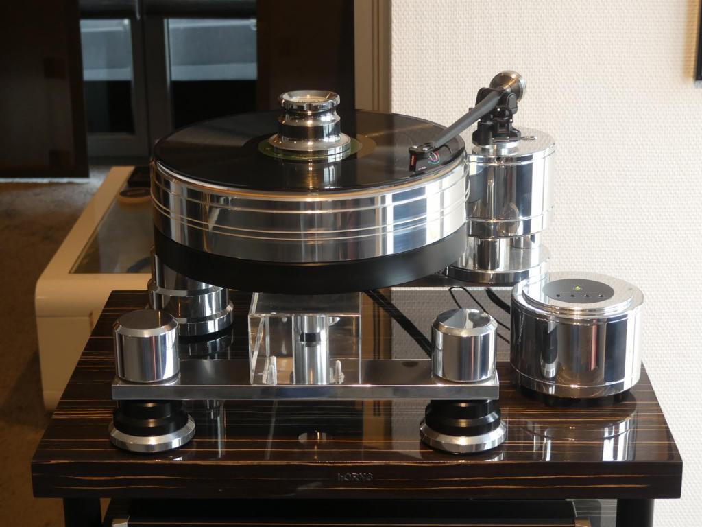 Acoustic Solid Royal mit WTB 370 Tonarm und Struck Netzteil (6226430738) | Gebrauchtgerät ...