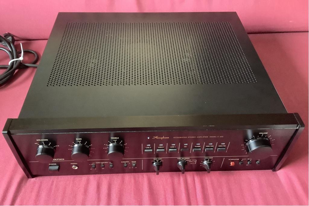Accuphase E 205 (6399824020) | Gebrauchtgerät | Vollverstärker ...